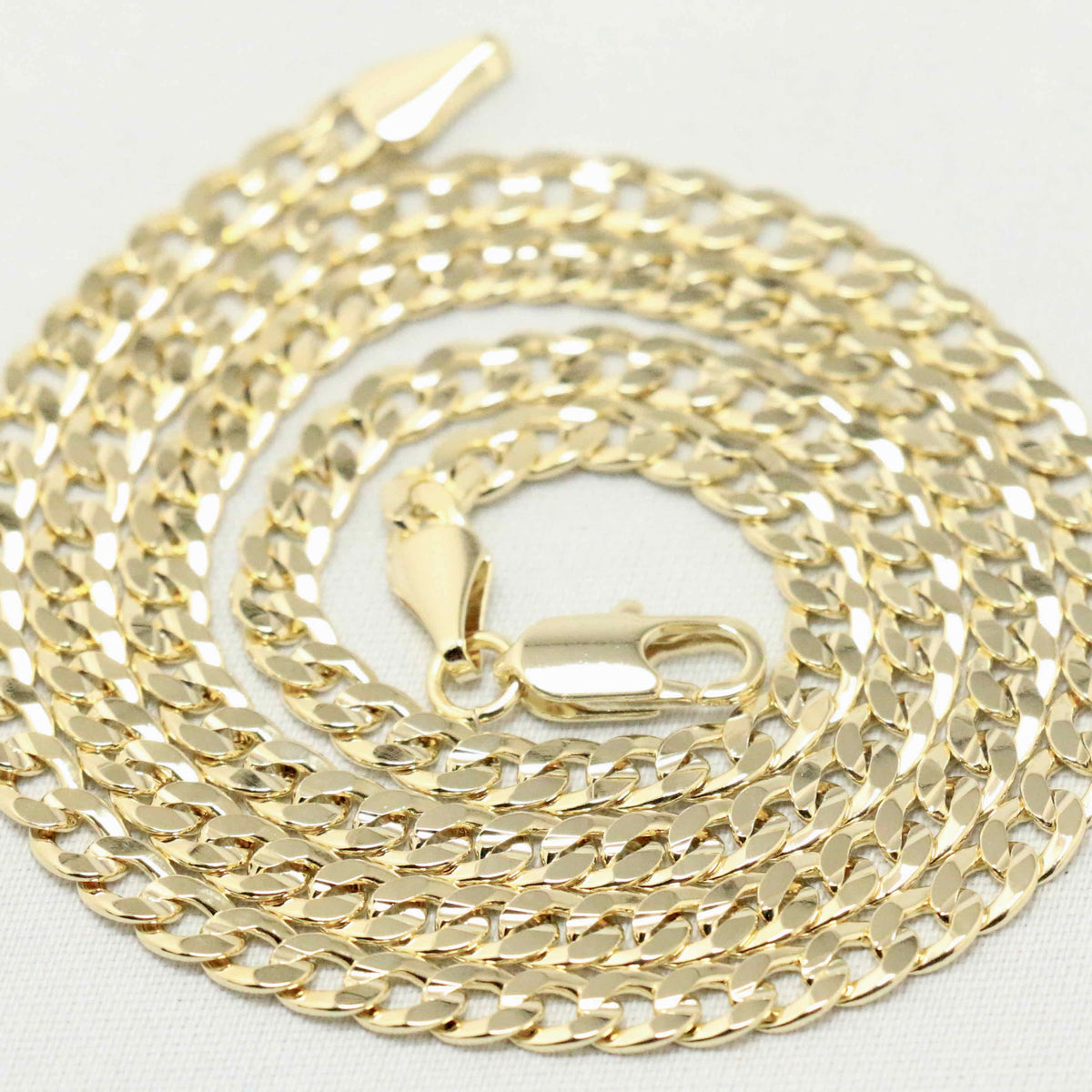 Chain with Gold Crown Pendant – Aria jeweler inc